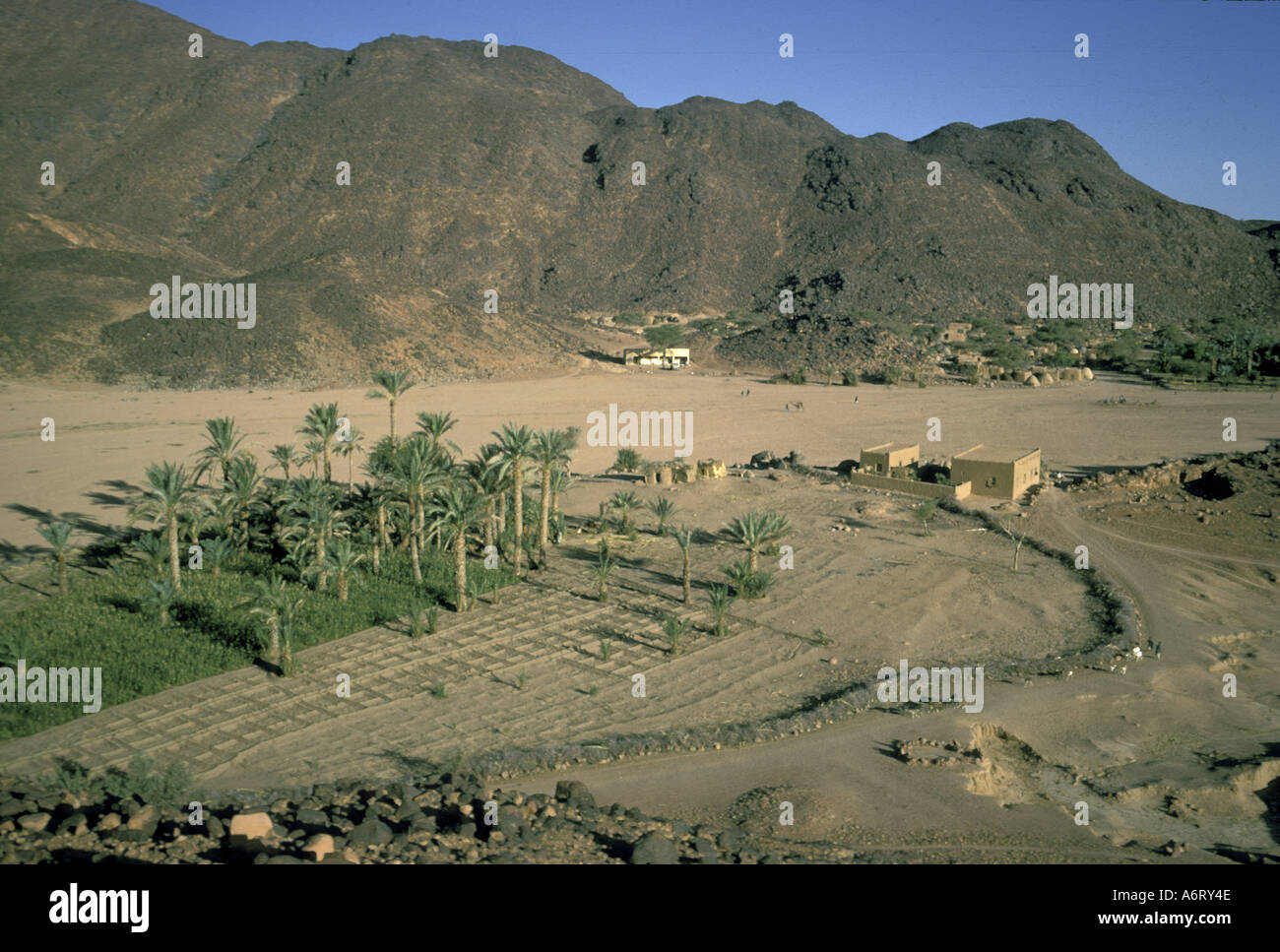 Niger desert aerial Banque de photographies et d’images à haute ...