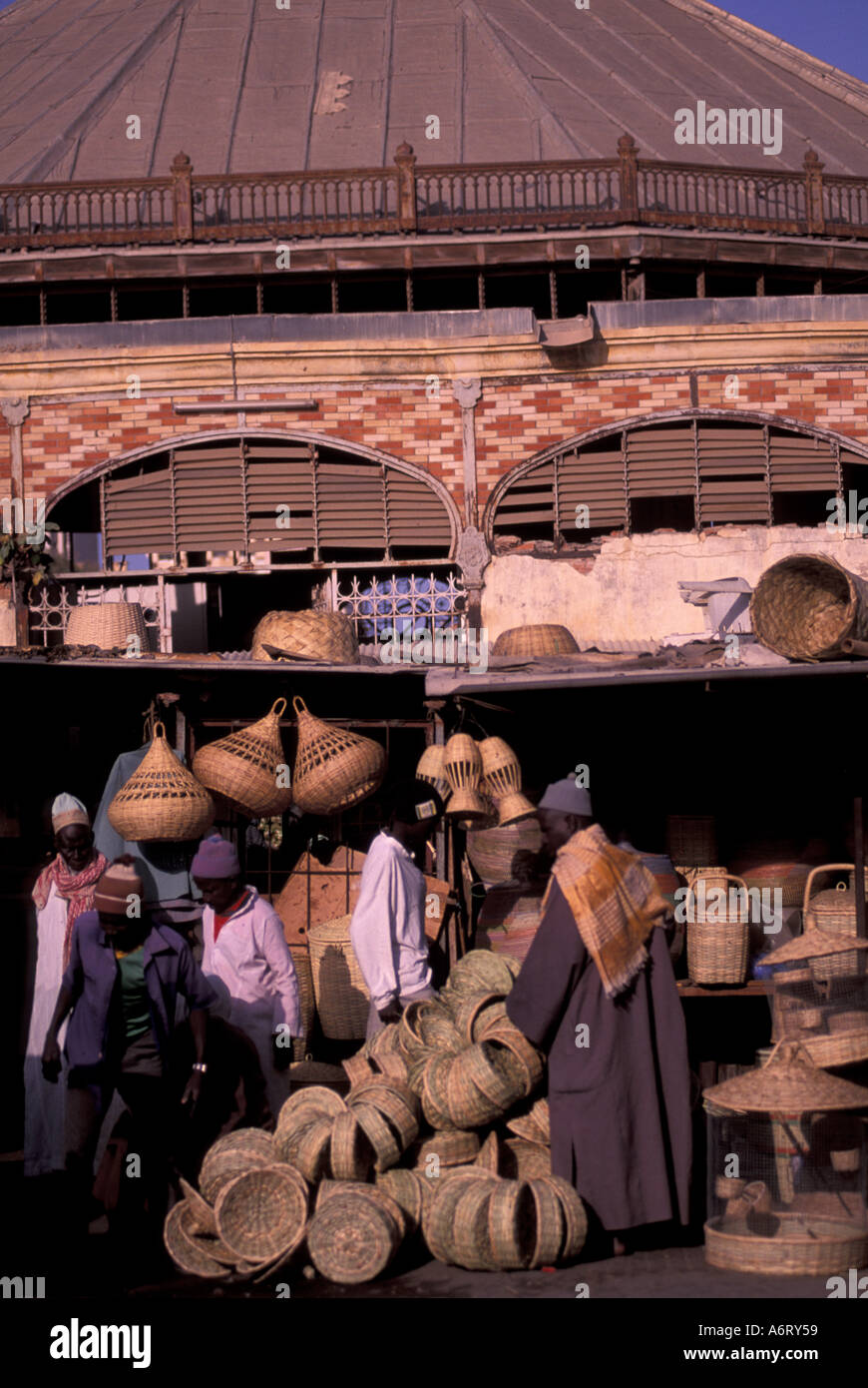 Africa senegal dakar central market Banque de photographies et d’images ...