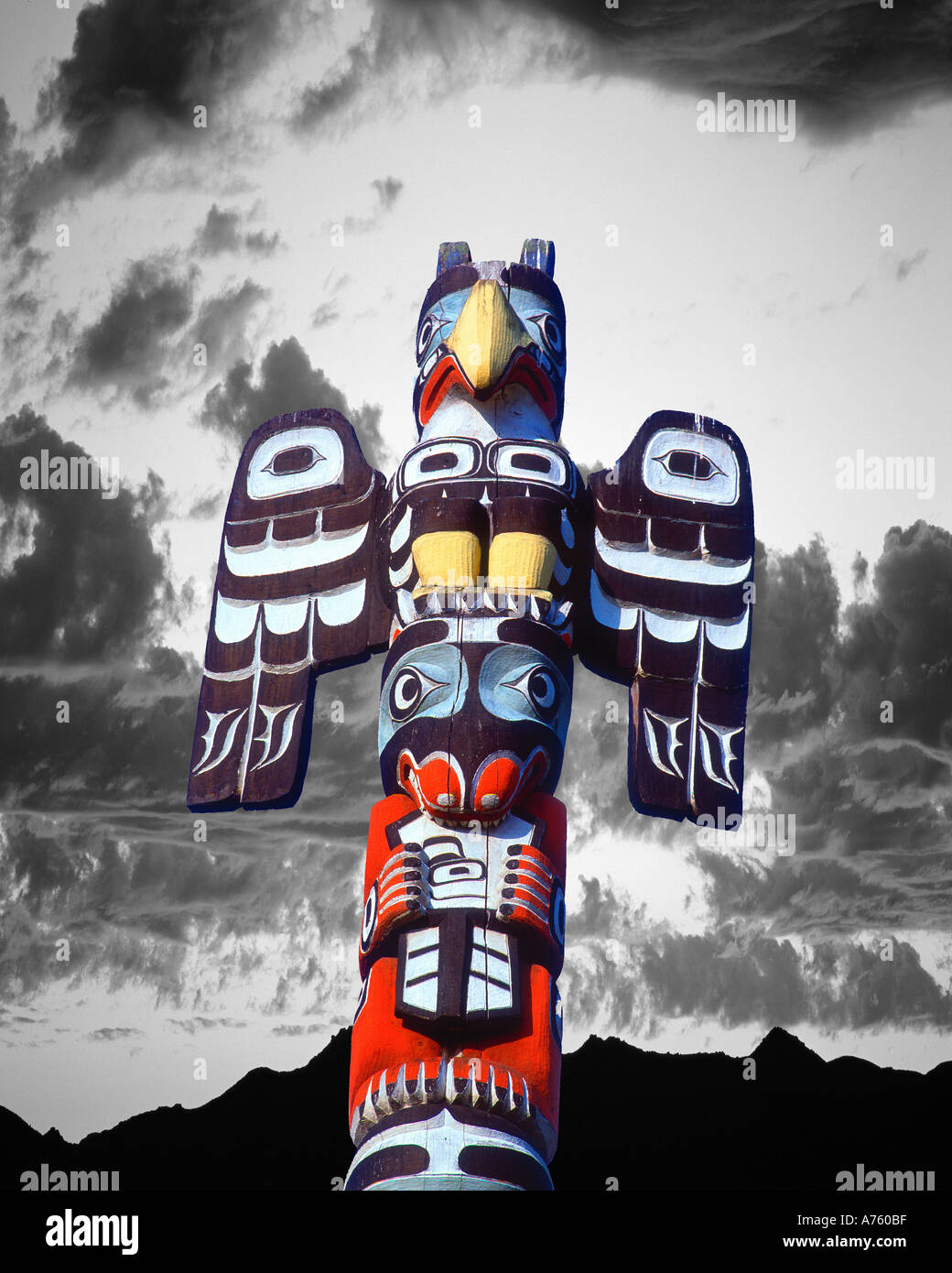 Inuit totem pole Banque de photographies et d’images à haute résolution ...