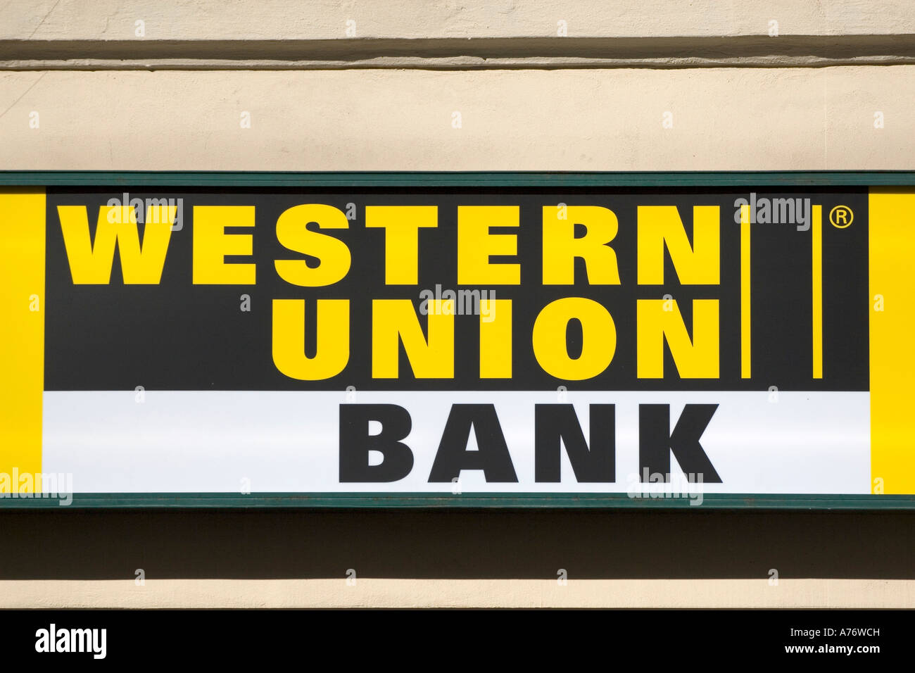 Western union bank logo Banque de photographies et d’images à haute résolution - Alamy
