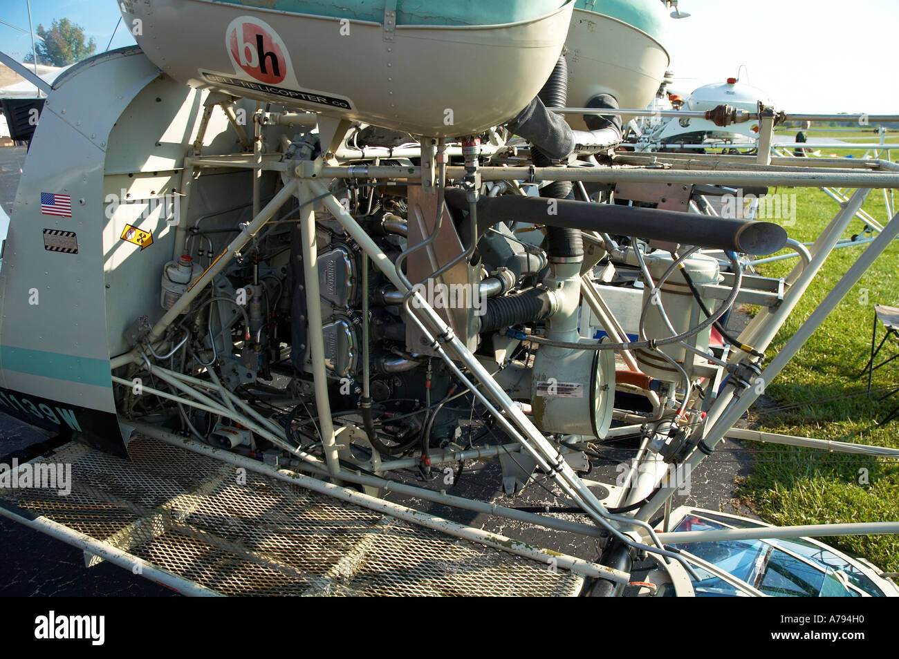 Moteur d'hélicoptère Bell 47 Photo Stock - Alamy