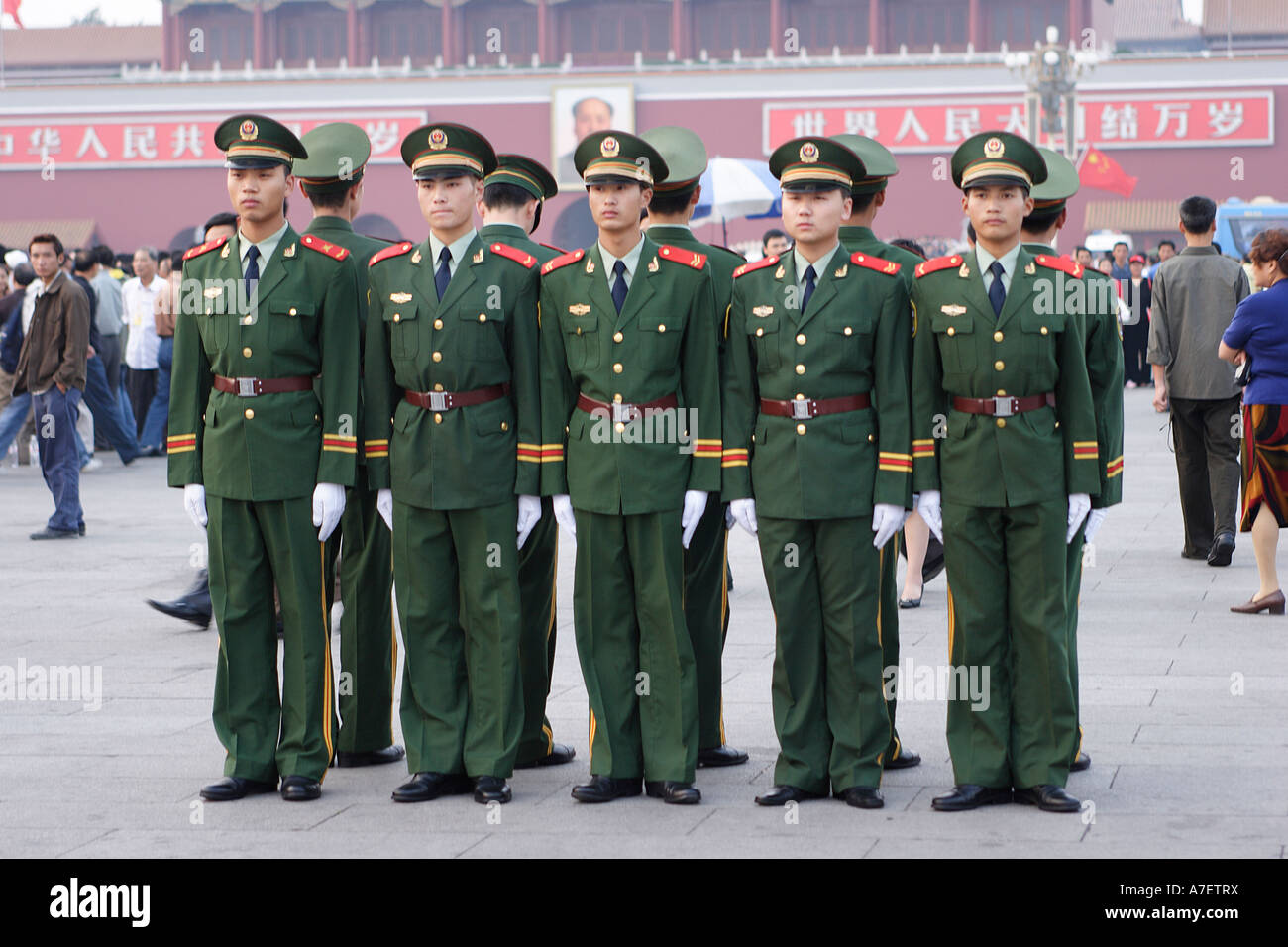 Soldats chinois armée rouge Banque de photographies et d’images à haute ...