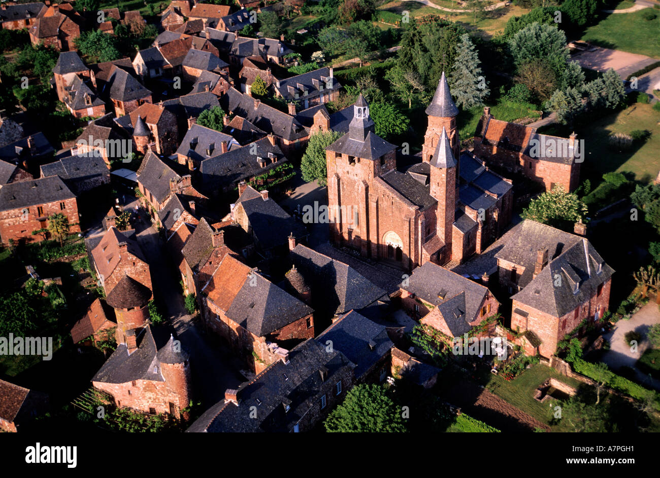 Collonges la rouge Banque de photographies et d’images à haute ...