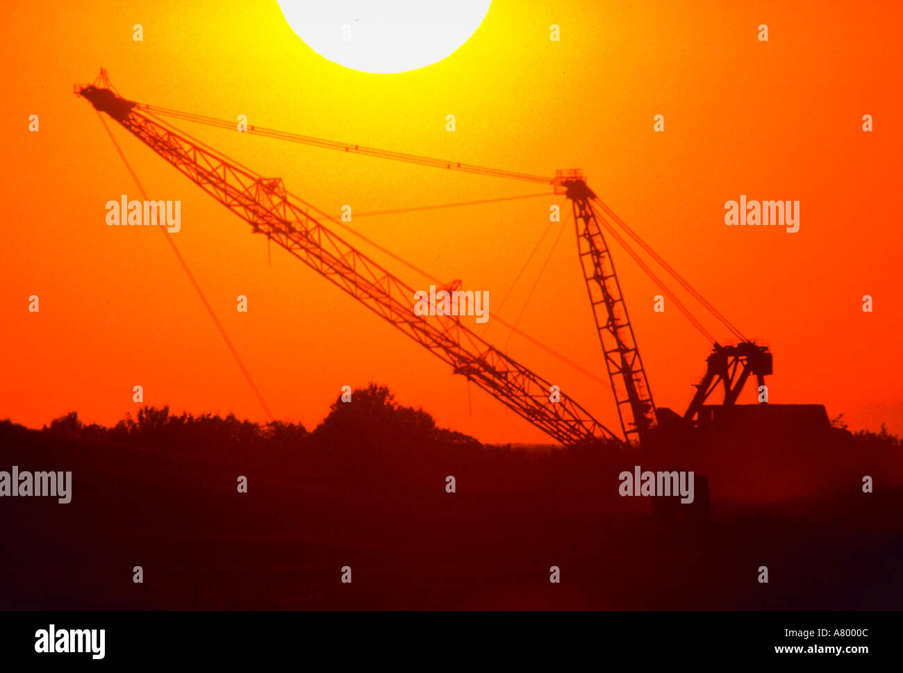 Dragline silhouette Banque de photographies et d’images à haute ...