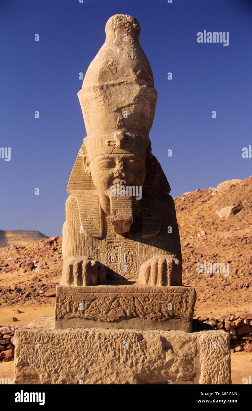 L'Égypte, de la Nubie, temple de Ouadi es Seboua, Sphinx, avec une tête ...