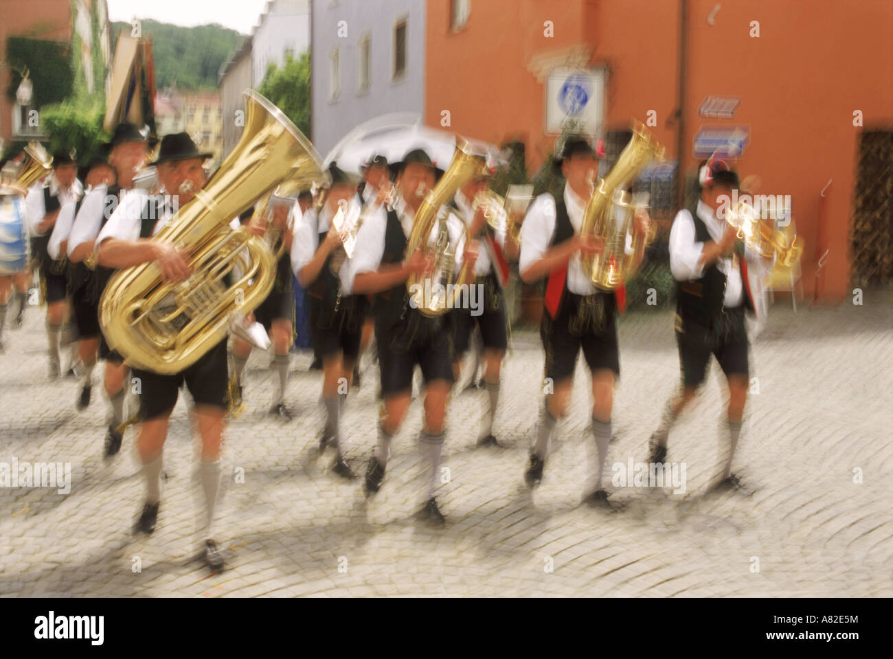 Musique folklorique allemande traditionnelle Banque de photographies et ...
