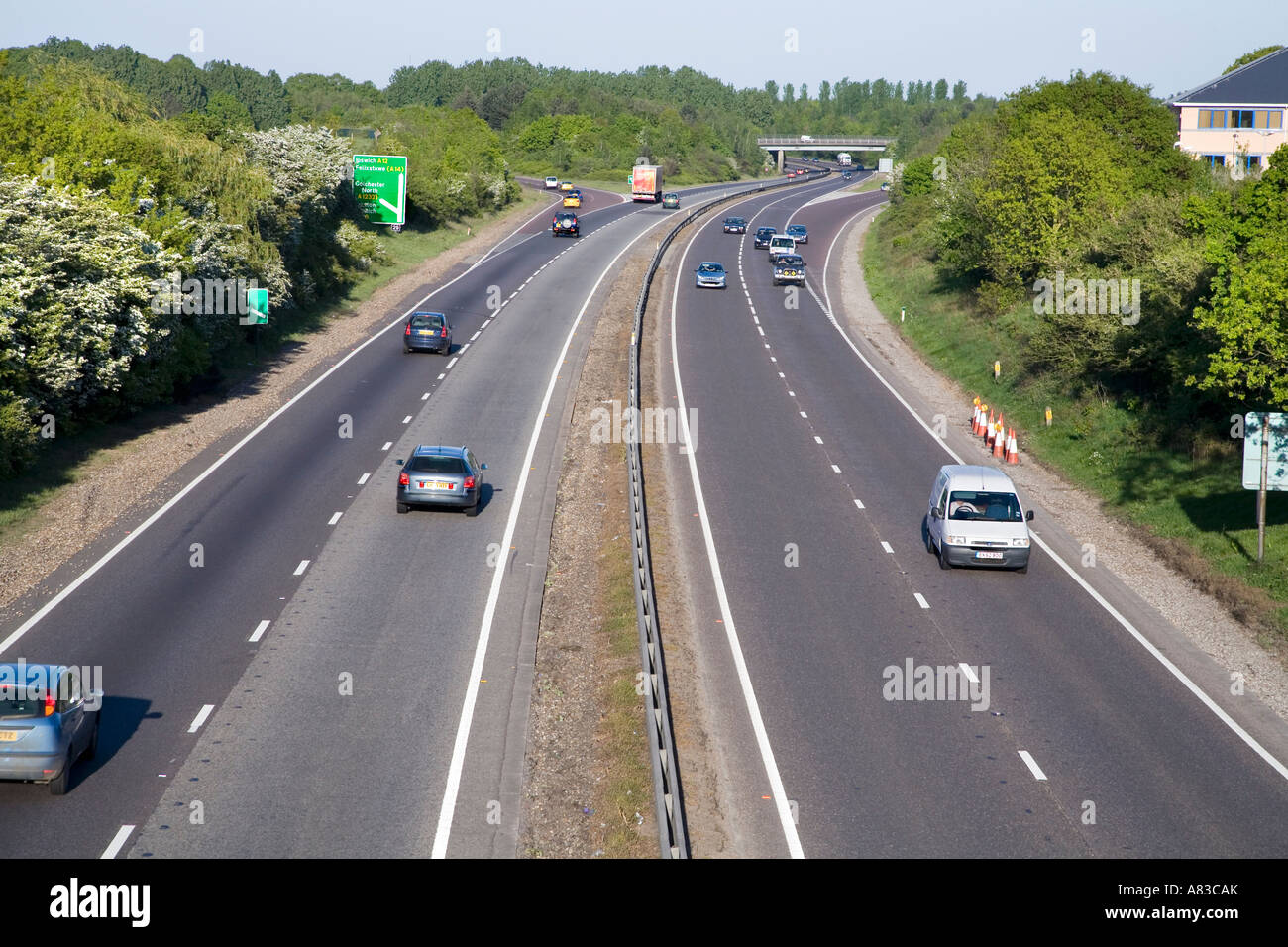 Transports arbres buissons route principale voies de circulation ...