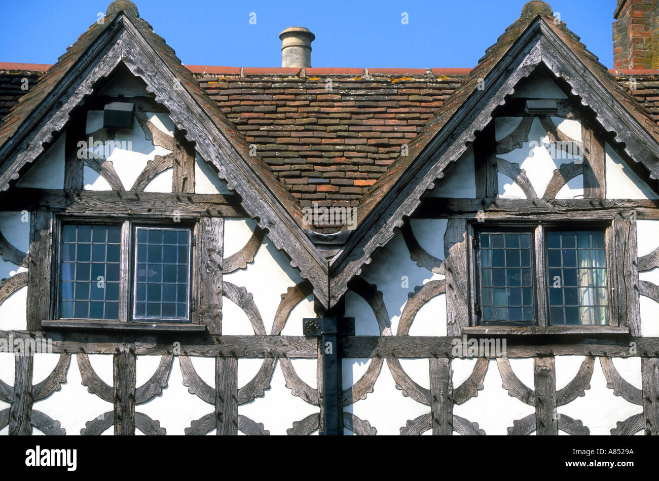 Mock tudor house Banque de photographies et d’images à haute résolution ...