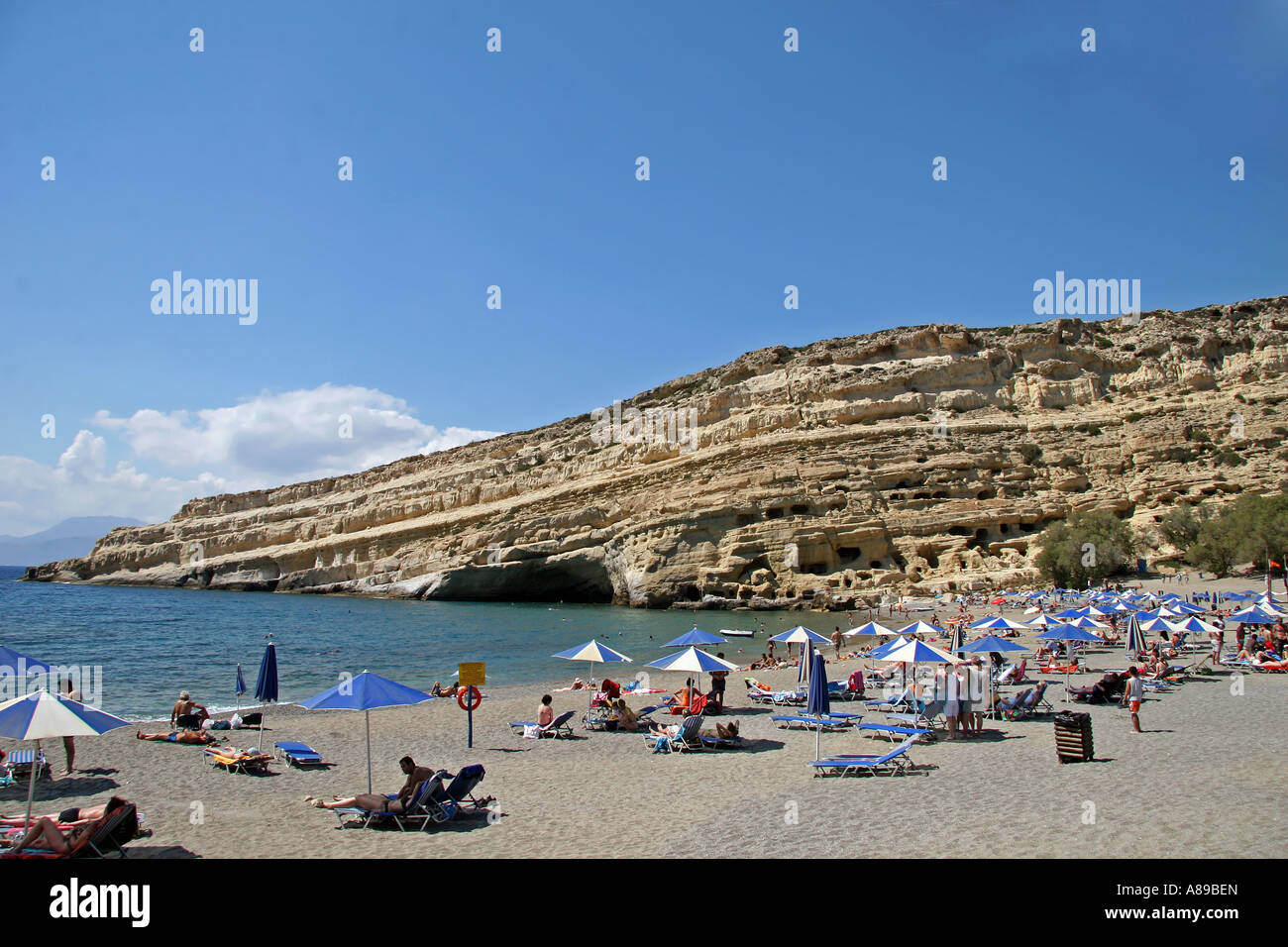 Matala beach kreta griechenland Banque de photographies et d’images à ...