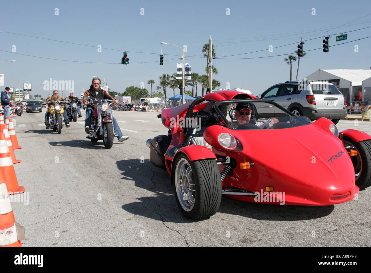 Three 3 wheel motorcycle Banque de photographies et d’images à haute ...