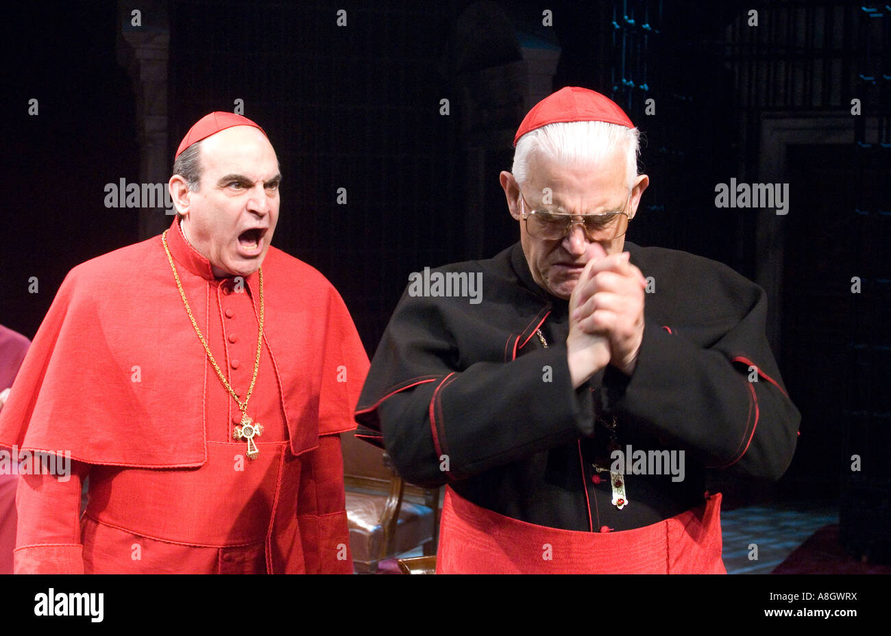 Cardinal benelli Banque de photographies et d’images à haute résolution ...