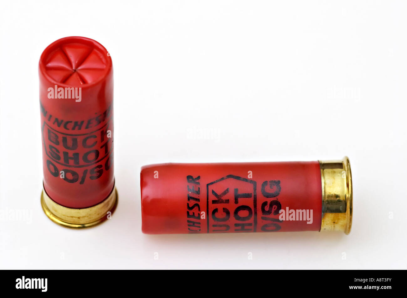 25 shotgun cartridges Banque de photographies et d’images à haute ...