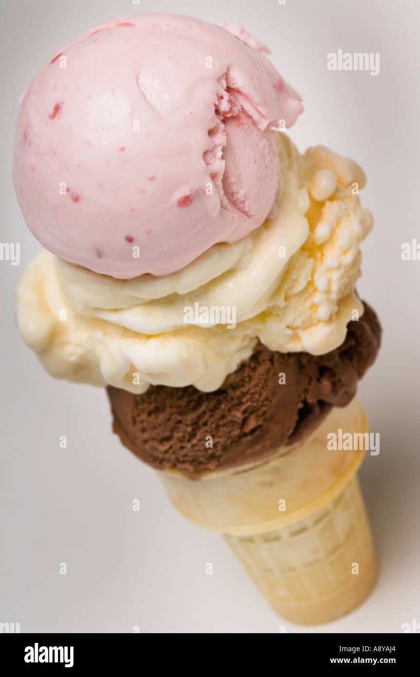 Triple scoop Banque de photographies et d’images à haute résolution - Alamy