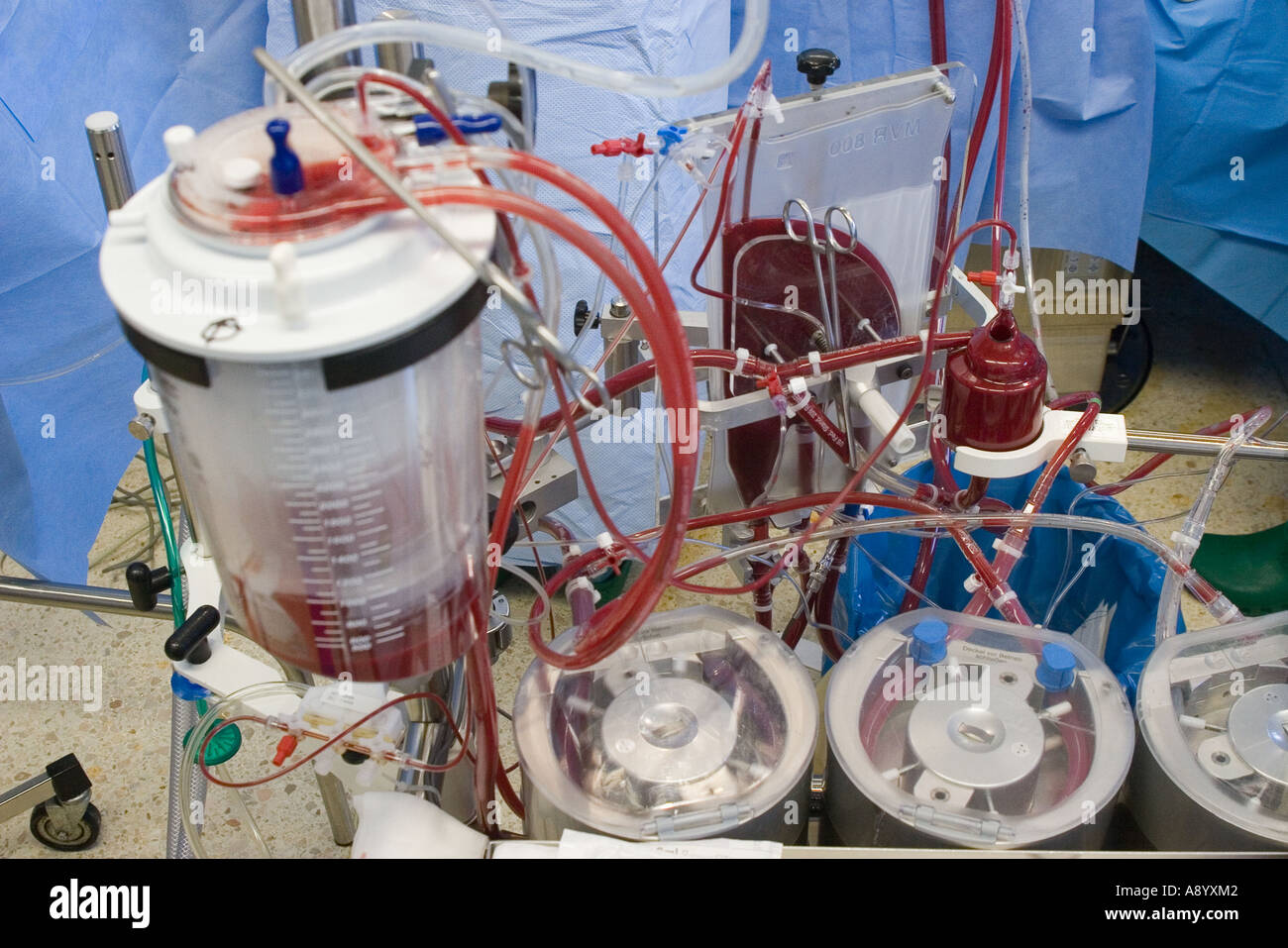 Cœur poumon artificiel de la pompe cardiaque Chirurgie cardiaque ...