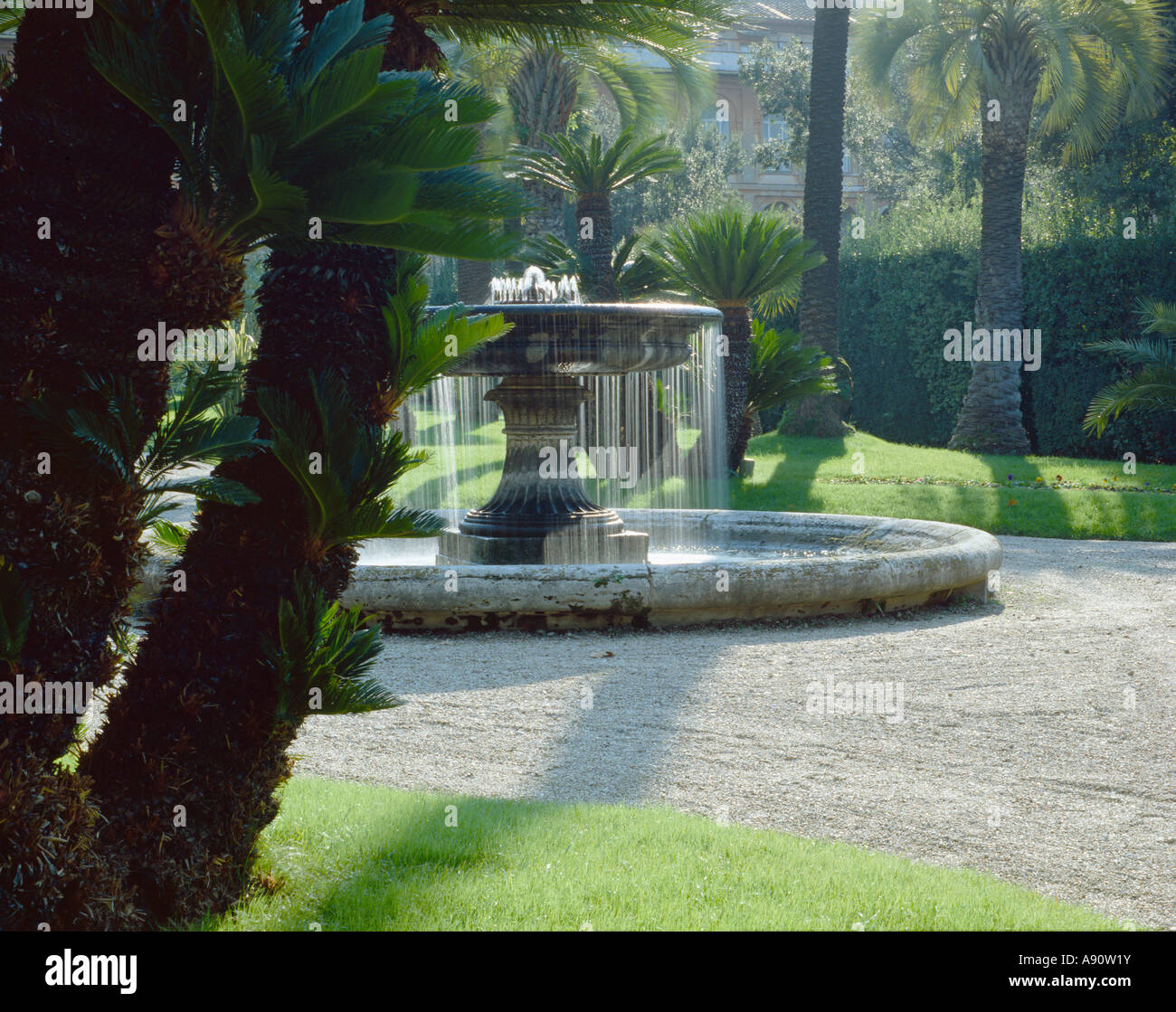 Le jardin du palais du quirinal Banque de photographies et d’images à ...
