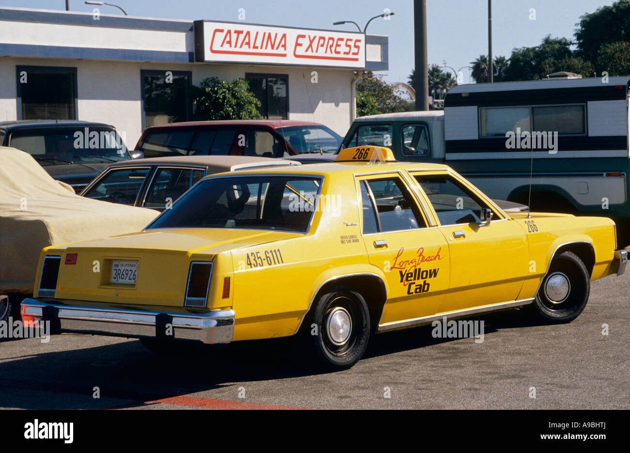 Ford crown victoria taxi Banque de photographies et d’images à haute ...