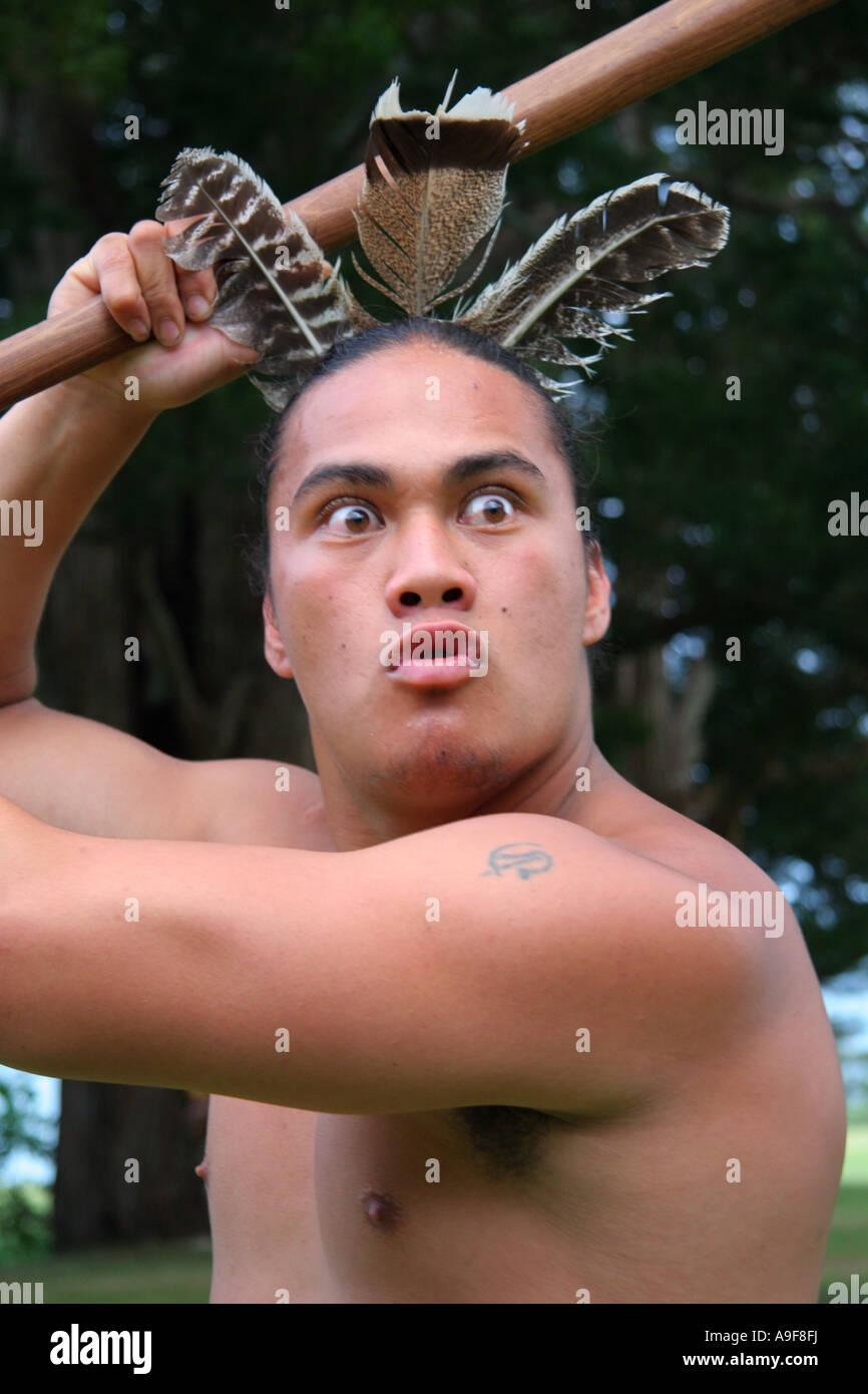 Maori Haka Waitangi Banque d'image et photos - Alamy
