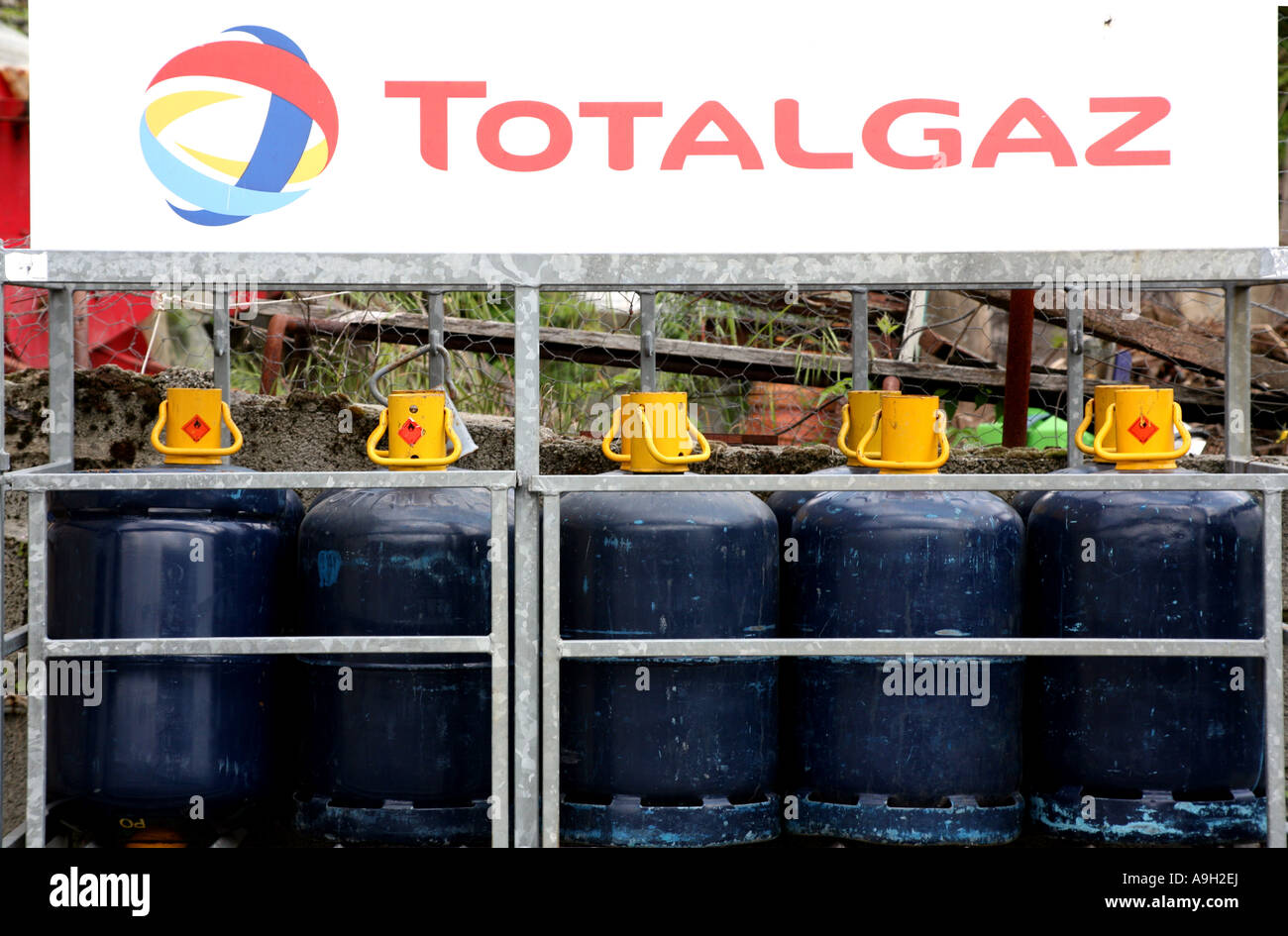 Bouteille de gaz total Banque de photographies et d’images à haute ...