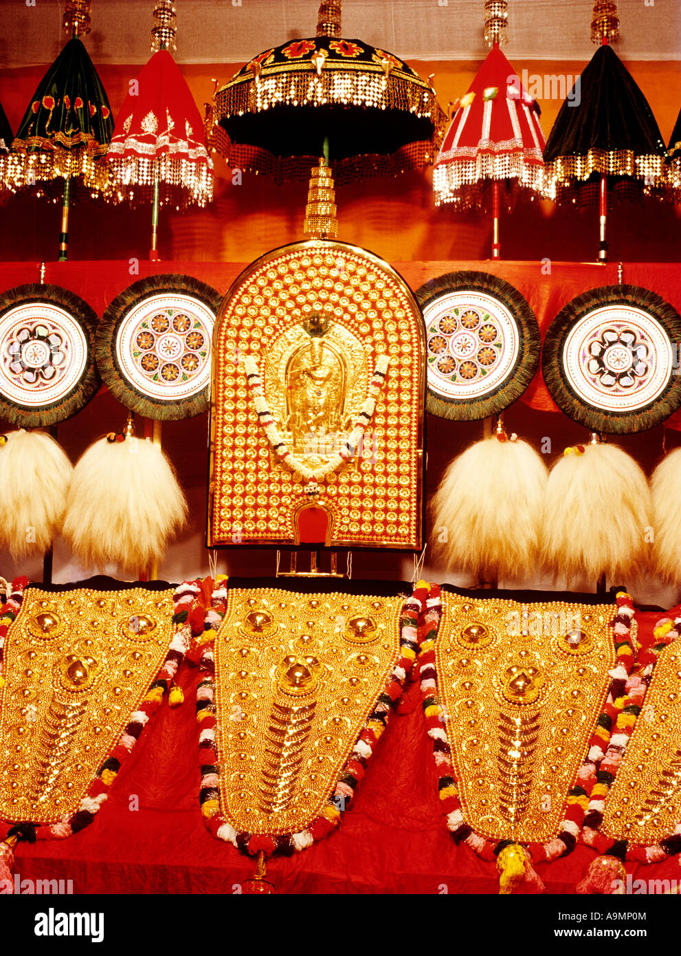Thrisur pooram Banque de photographies et d’images à haute résolution ...