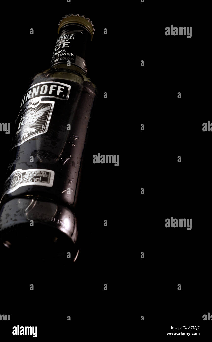 Alcopops alcopop Banque de photographies et d’images à haute résolution ...