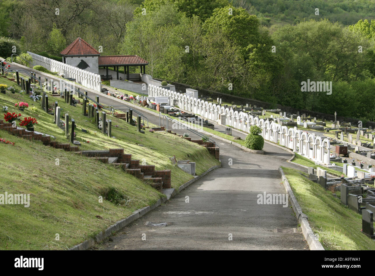 Aberfan memorial Banque de photographies et d’images à haute résolution ...