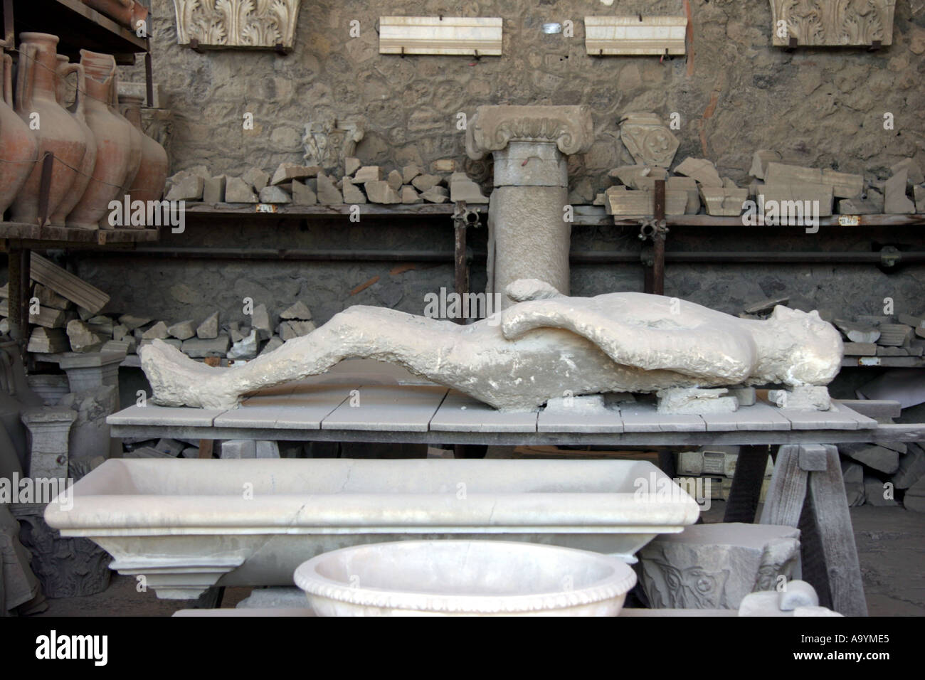 Corps De Pompéi Banque d'image et photos - Alamy