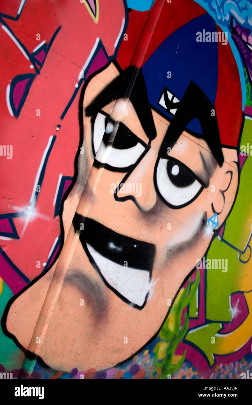 Visage graffiti Banque de photographies et d’images à haute résolution ...