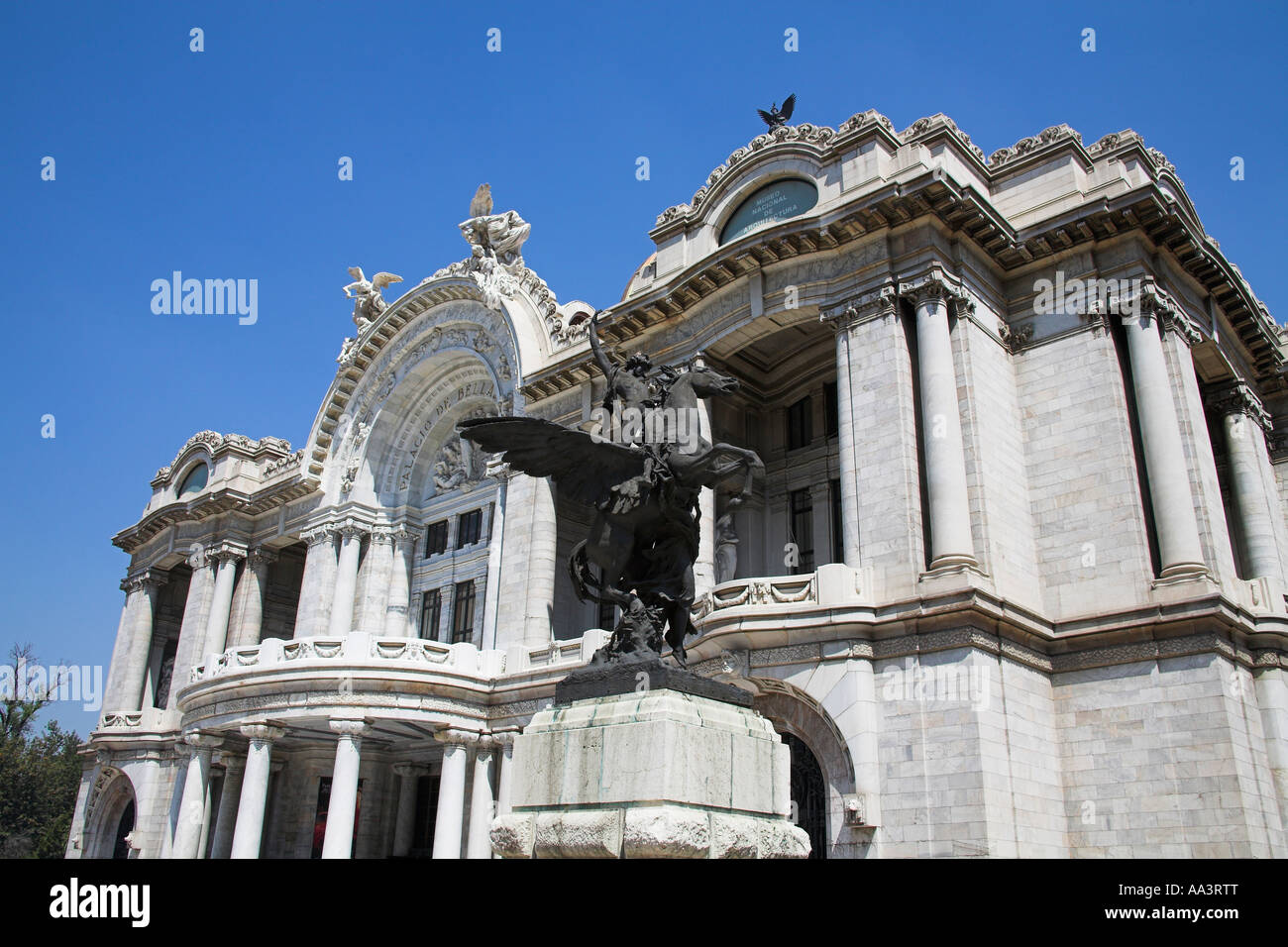 Adamo boari palacio beaux arts architecture en marbre Banque de ...