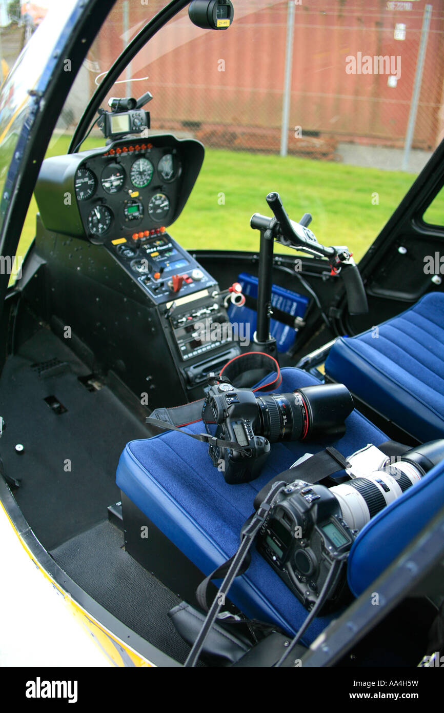 Cockpit helicopter Banque de photographies et d’images à haute ...