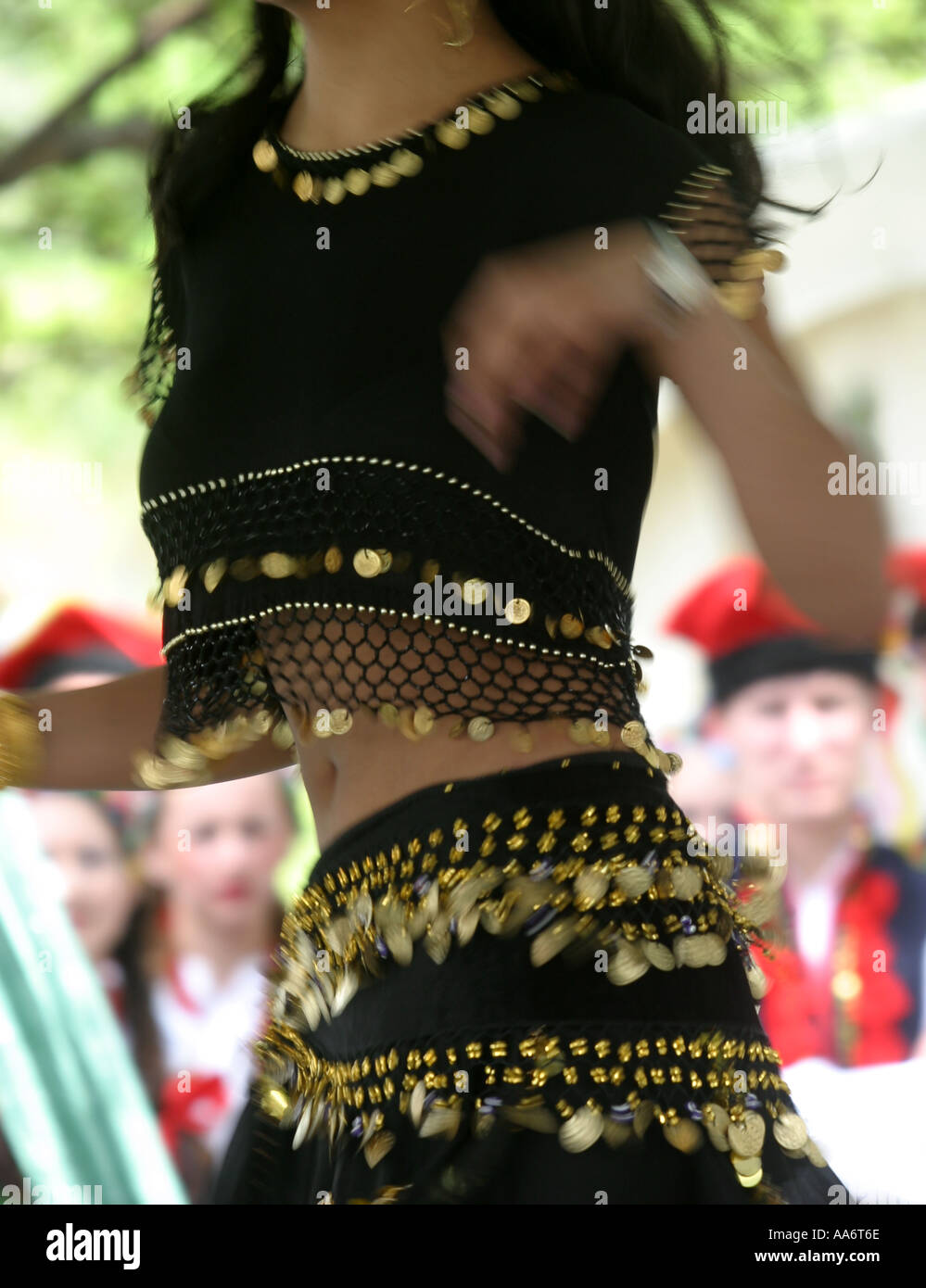 Costumes traditionnels de danse du ventre Banque de photographies et d ...