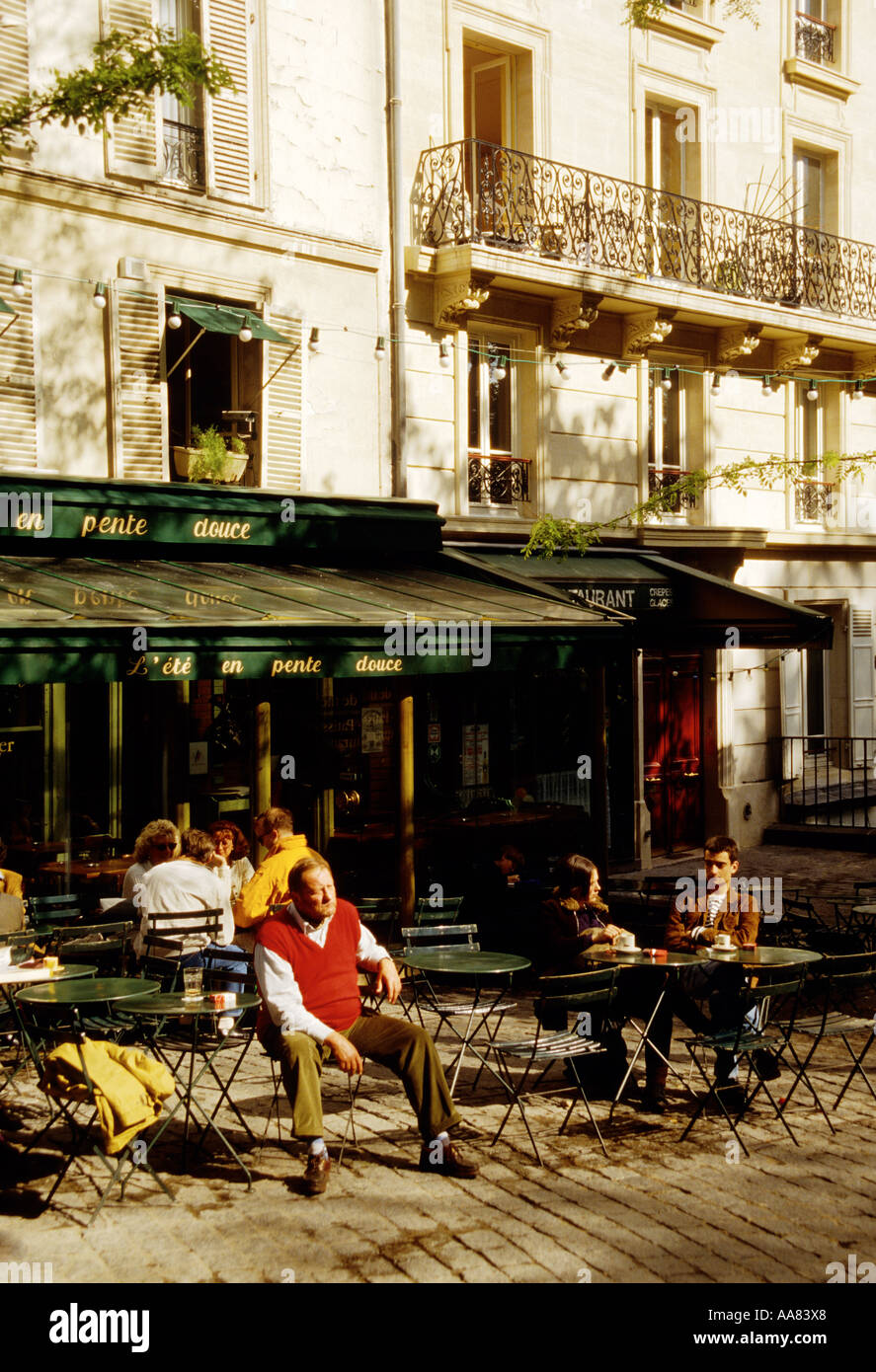 Quartiers parisiens Banque de photographies et d’images à haute ...