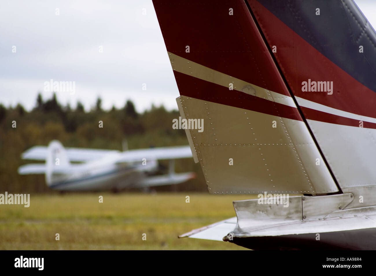 Queue Empennage Banque d'image et photos - Alamy