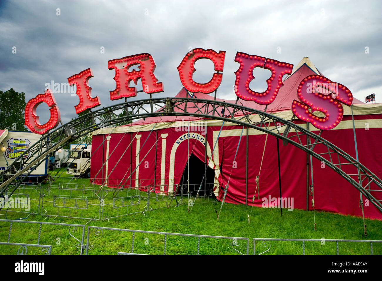 Au cirque Banque de photographies et d’images à haute résolution - Alamy