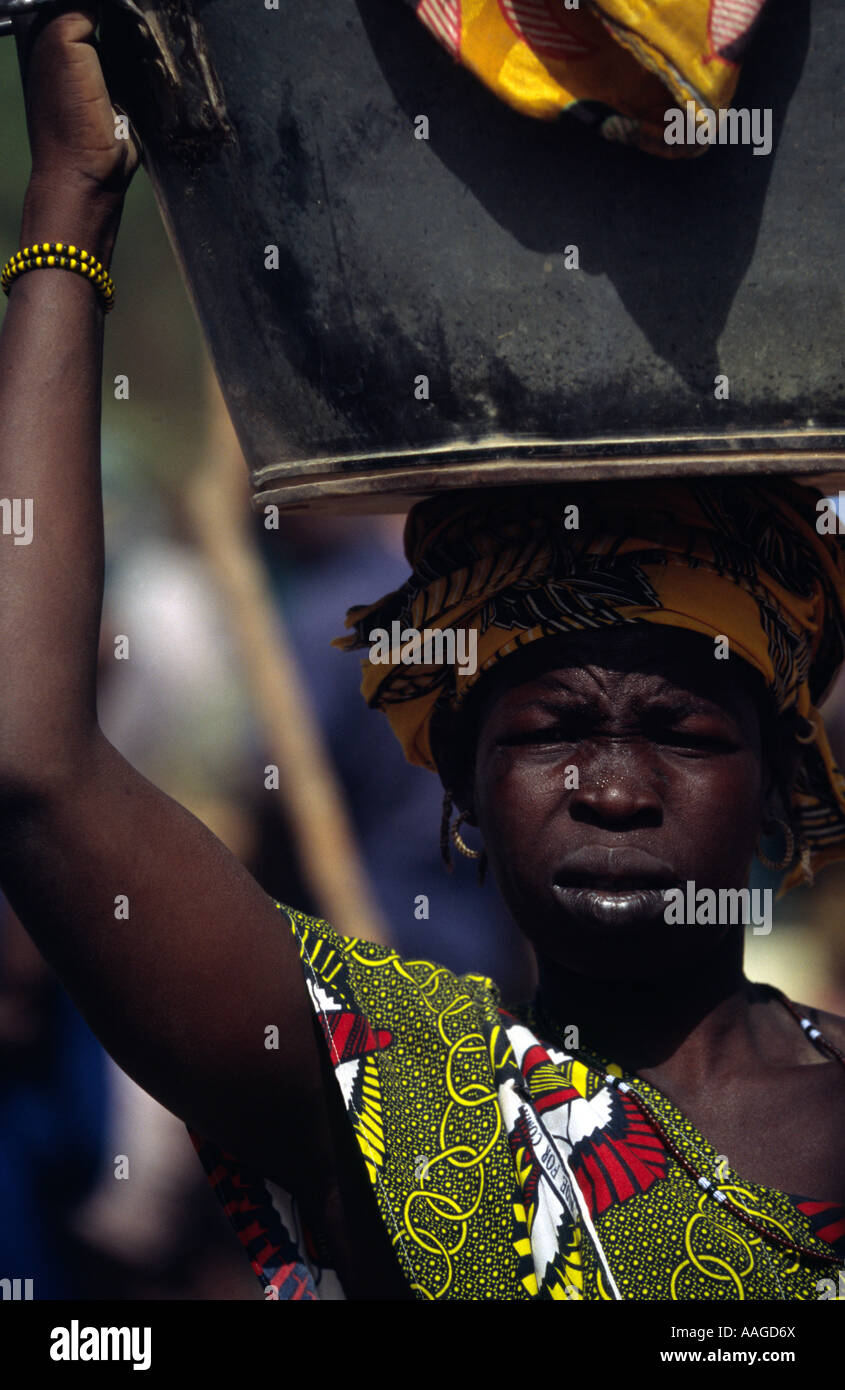 Bozo people Banque de photographies et d’images à haute résolution - Alamy