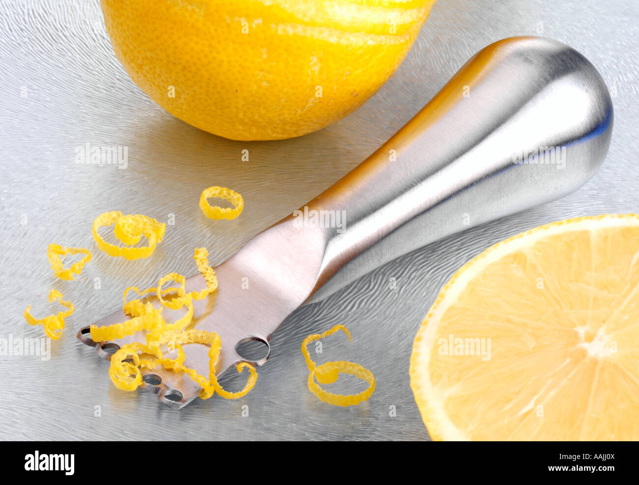 Zester citron Banque de photographies et d’images à haute résolution ...