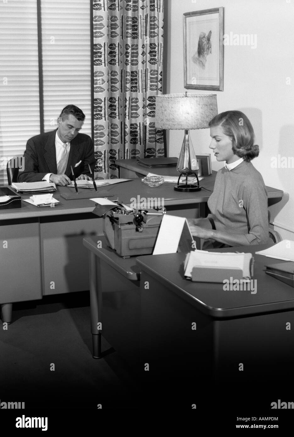 1960s Woman Secretary Banque d'image et photos - Alamy