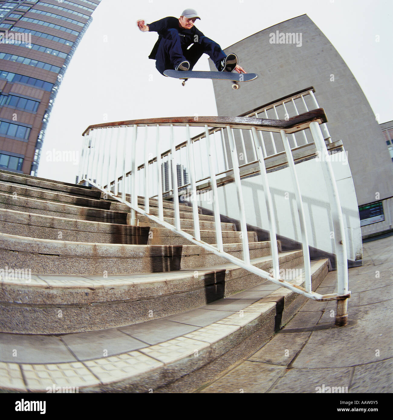 Kick flip Banque de photographies et d’images à haute résolution - Alamy