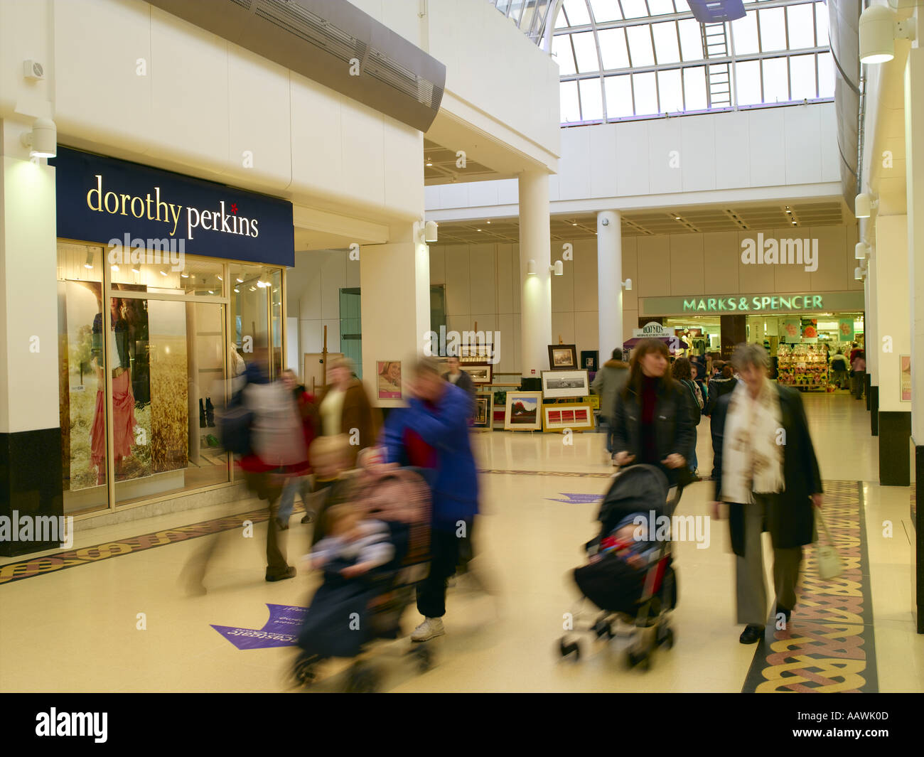 Centre commercial d'inverness eastgate Banque de photographies et d ...