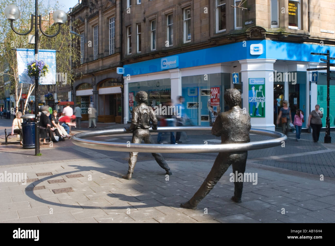Perth town centre scotland Banque de photographies et d’images à haute ...