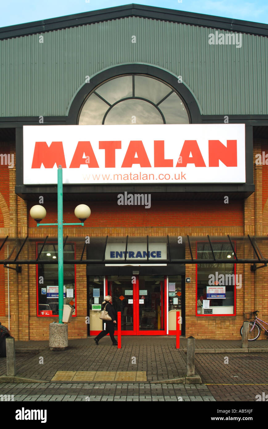 Matalan Store Sign Photos & Matalan Store Sign Images - Alamy