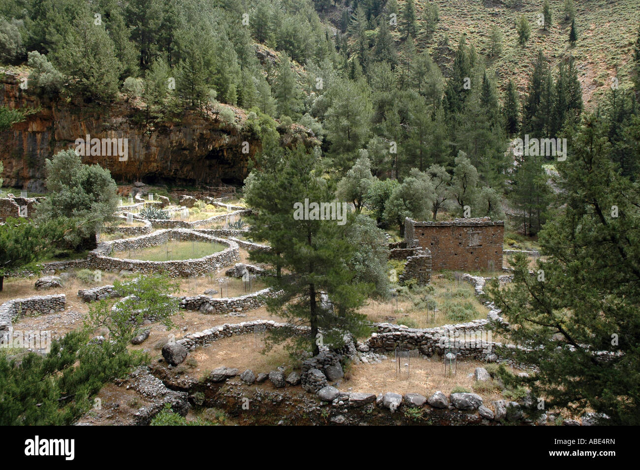 Village de Samarie qui restent dans la Gorge de Samaria Parc national ...