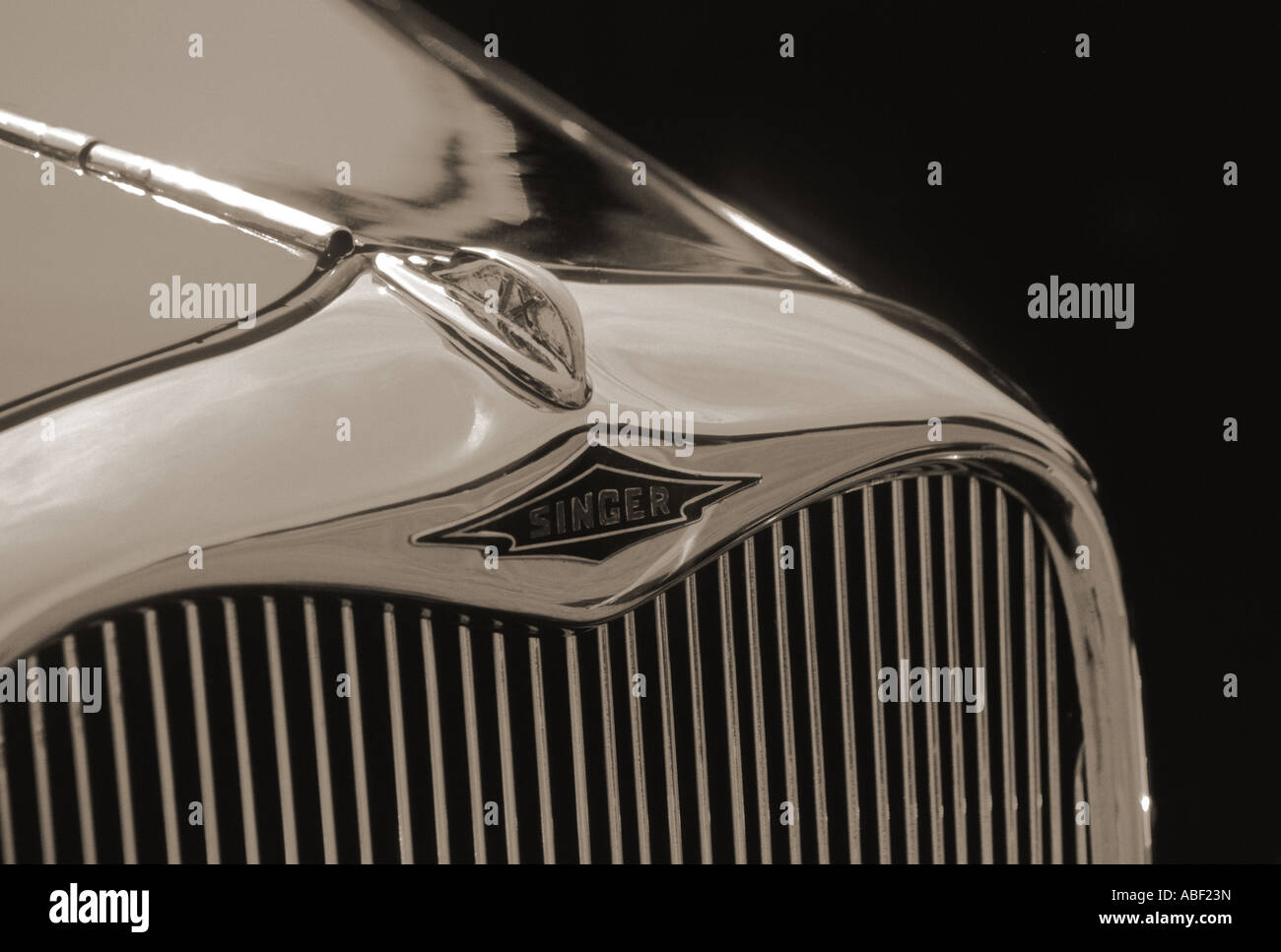 Singer logo car Banque de photographies et d’images à haute résolution ...