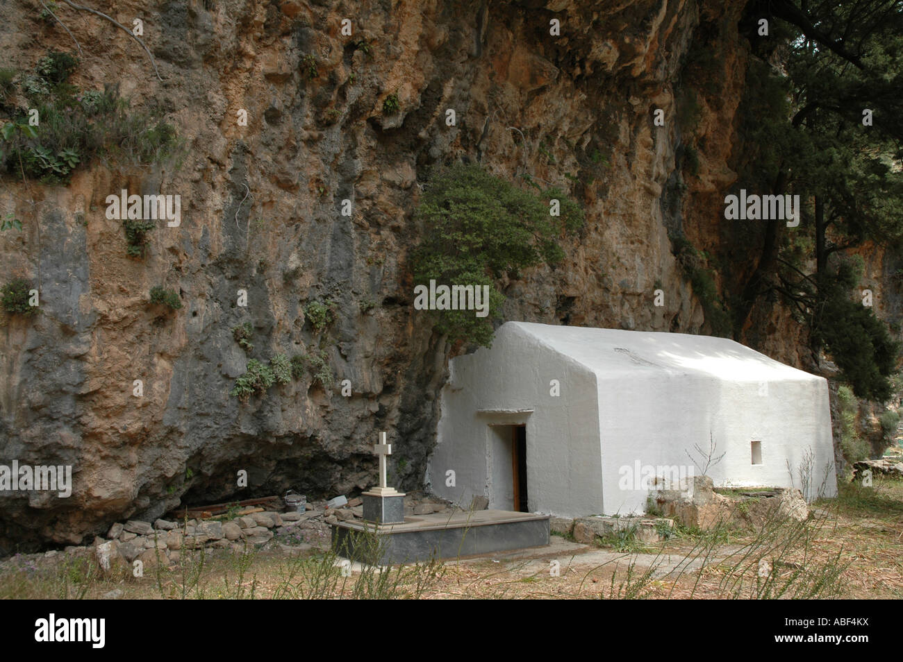 Petite chapelle dans le village de Samaria, les gorges de Samaria Parc ...
