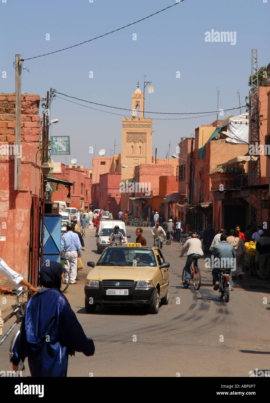 Maroc marrakech minaret maroc Banque de photographies et d’images à ...