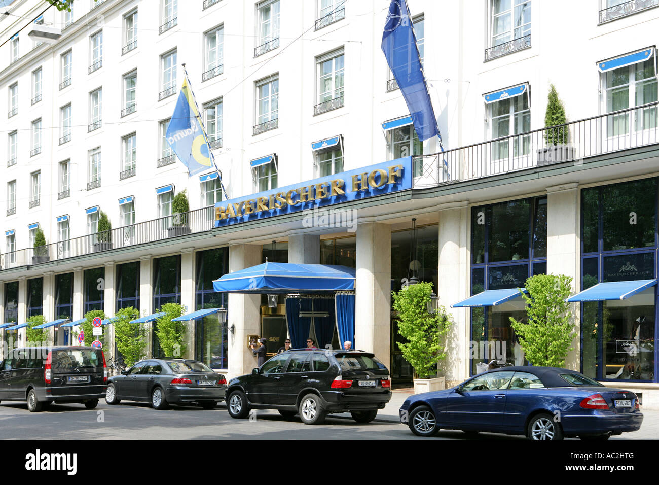 Bayerischer hof Banque de photographies et d’images à haute résolution ...