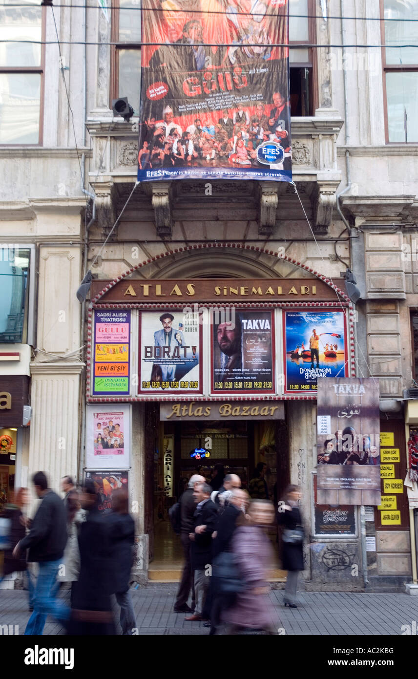 Turkish cinema istanbul Banque de photographies et d’images à haute ...