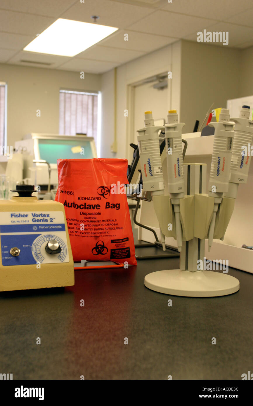 State crime lab Banque de photographies et d’images à haute résolution ...