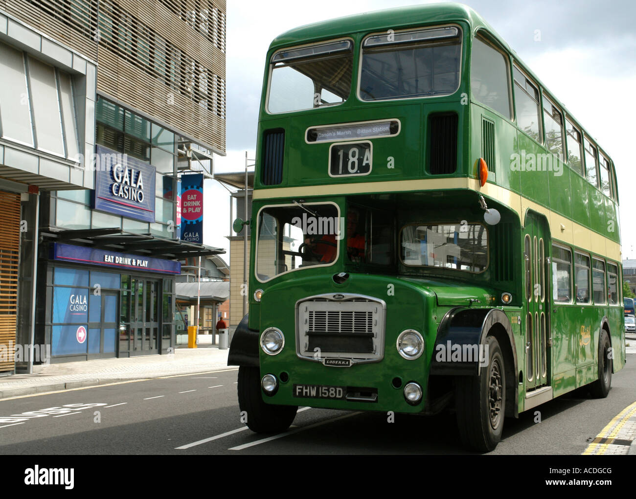 Bristol bus and coach station Banque de photographies et d’images à ...