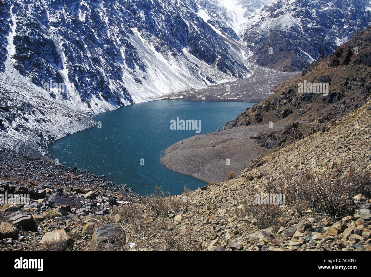 Lac difni atlas mountains Banque de photographies et d’images à haute ...