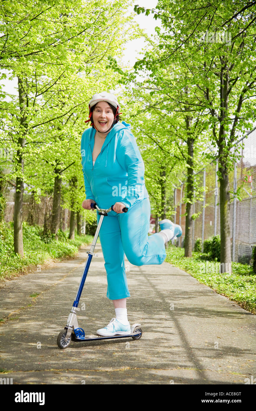 Motorbike fat woman motorcycle Banque de photographies et d’images à ...